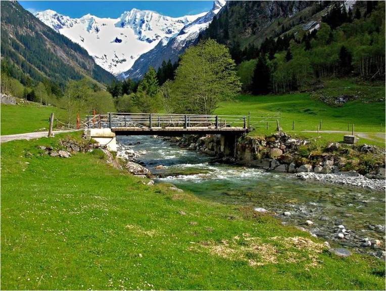 Tirol - Uma região encantadora VIAJAR é alargar os nossos horizontes ...