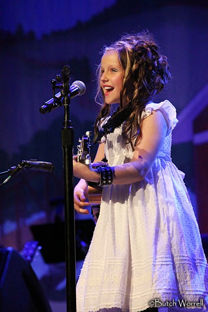 Emi Sunshine Steals the Show! ~ Concert Photos Magazine - Live Music ...