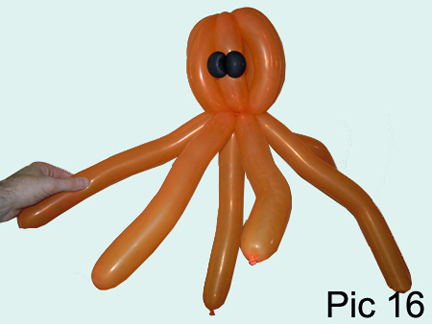 CLASSICAL: Balloon octopus