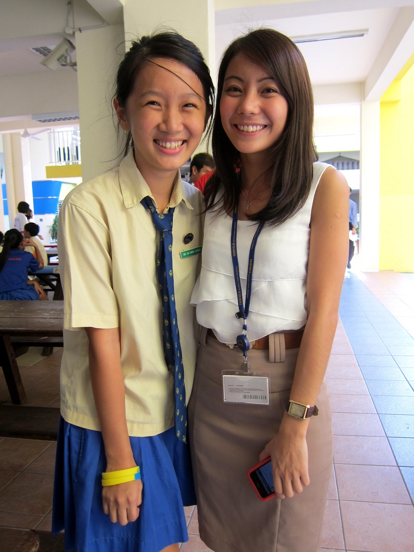 trainee teacher eurasian amoi