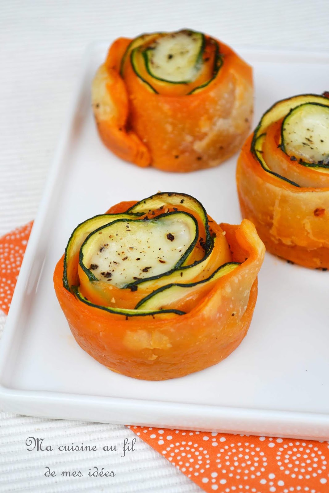 Ma cuisine au fil de mes idées...: Roses feuilletées à la courgette ...