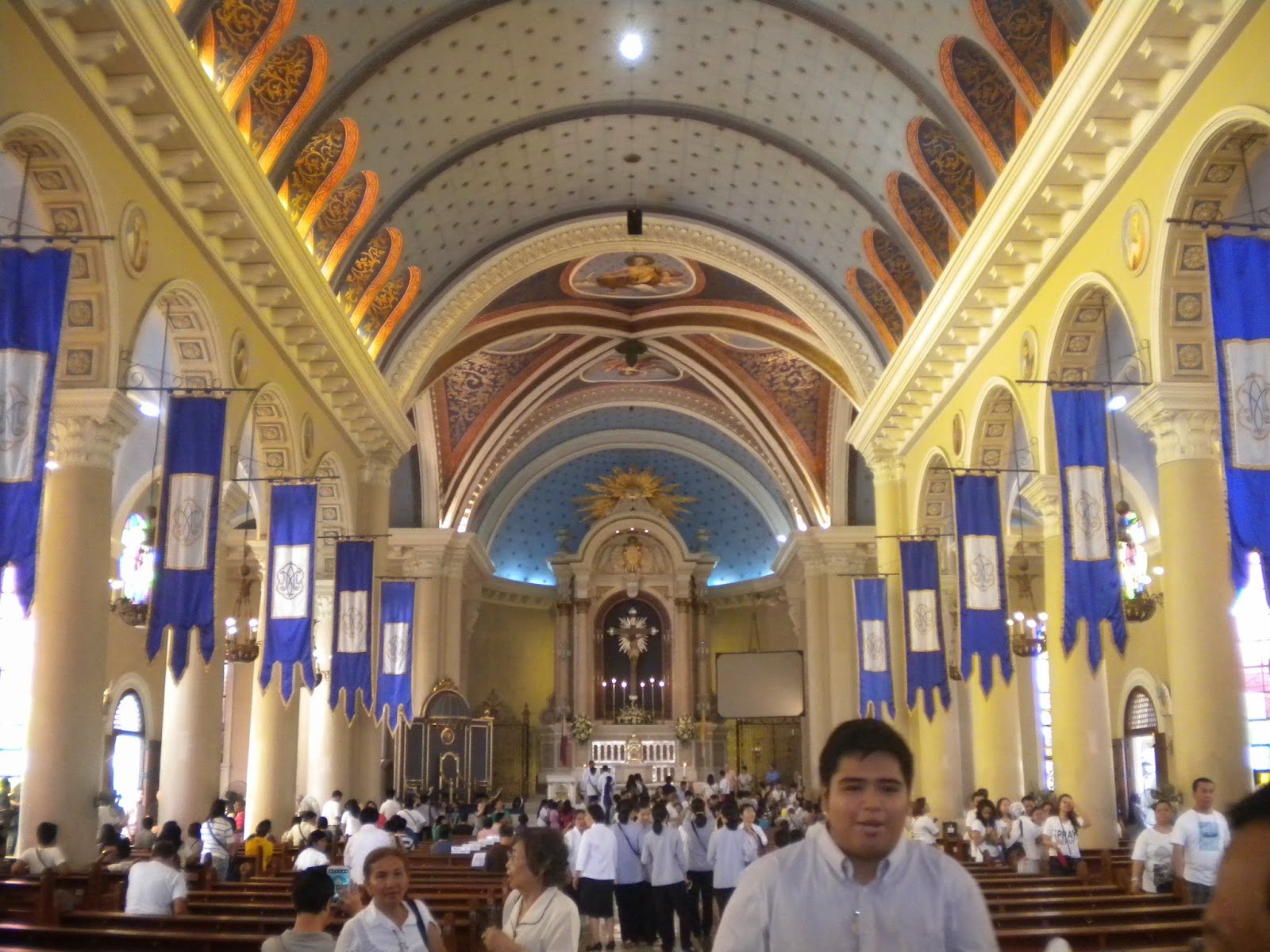 Mga Karanasan ng Isang Panganay: Holy Thursday - Part 1 - Chrism Mass ...