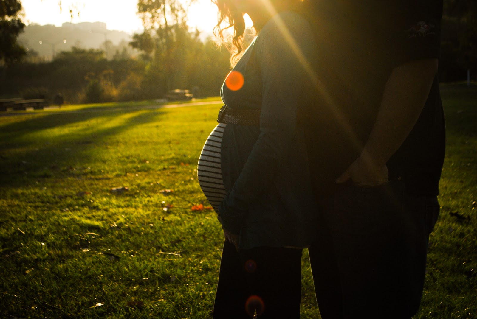 Photography By Katelyn Russell A Pregnant Sister In Law Jamies December Maternity Shoot