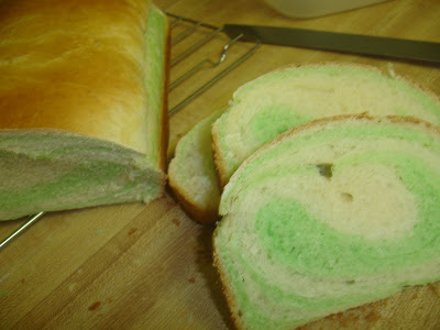 Sweet Addictions: Sponge Method Bread