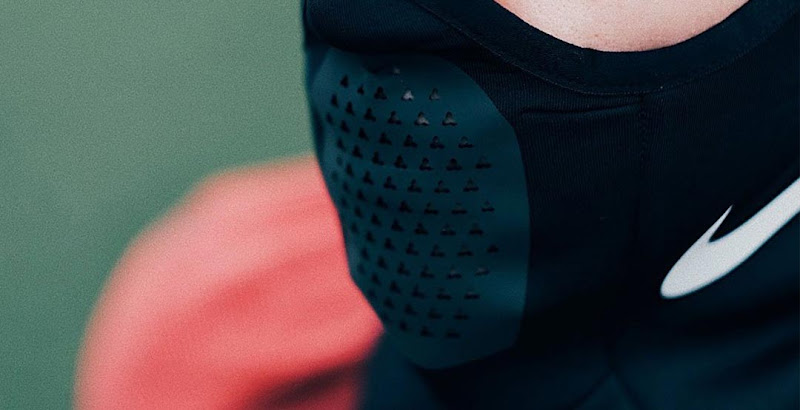 Nike Snood - Footy Headlines