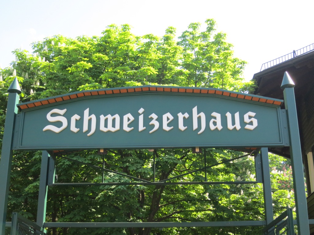 Wiener Spaziergänge: Schweizertor, Schweizerhaus, Schweizergarten