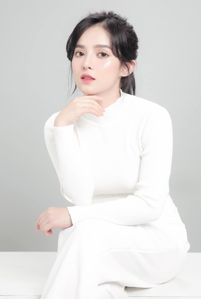 Kim Quý - Là cô gái hay mộng mơ,đời đã khiến em bơ phờ | Dân 47 ...