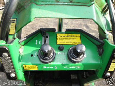 eBay Scam Hunter: AVANT 313 4WD petrol skid steer multi purpose loader