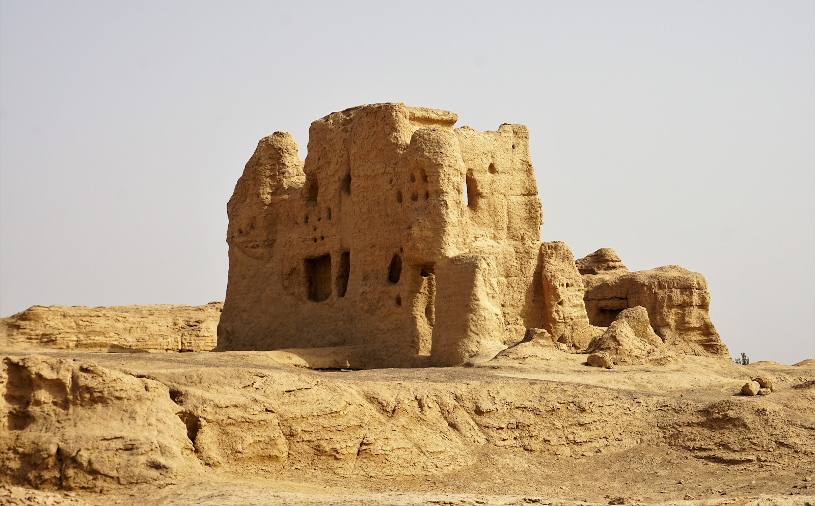 Souvenir Chronicles: TURPAN, CHINA: JIAOHE RUINS (AKA YAR CITY) AND ...