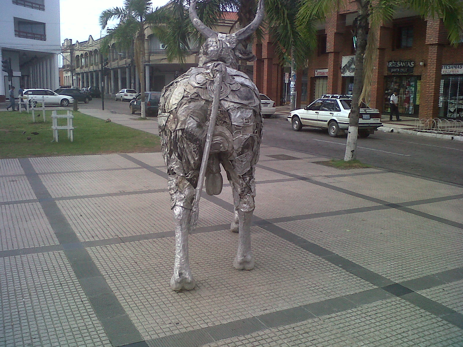 BLOG DE RONALD MENDIZABAL: LAS BOLAS DEL BULL