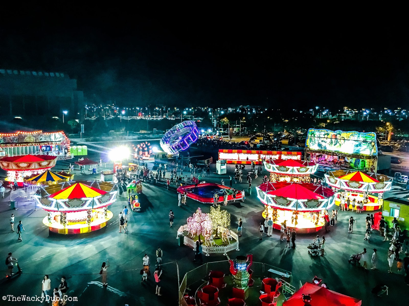 Uncle Ringo iLight Carnival at the Bay Review - TheWackyDuo.com ...