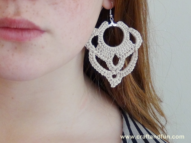 Lovely Crochet Earrings Tutorials to Try / The Beading Gem