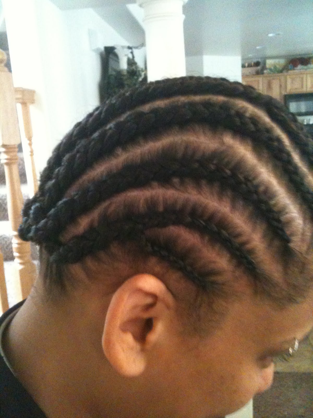 Cornrows Braids Extensions: Cornrows
