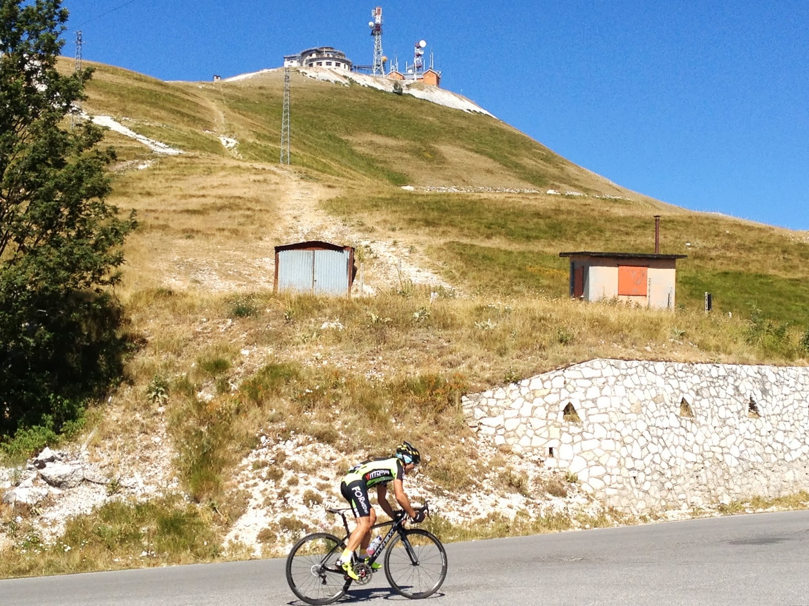Pedalare Verso il Cielo: Monte Terminillo: pedalando sulla vetta con ...