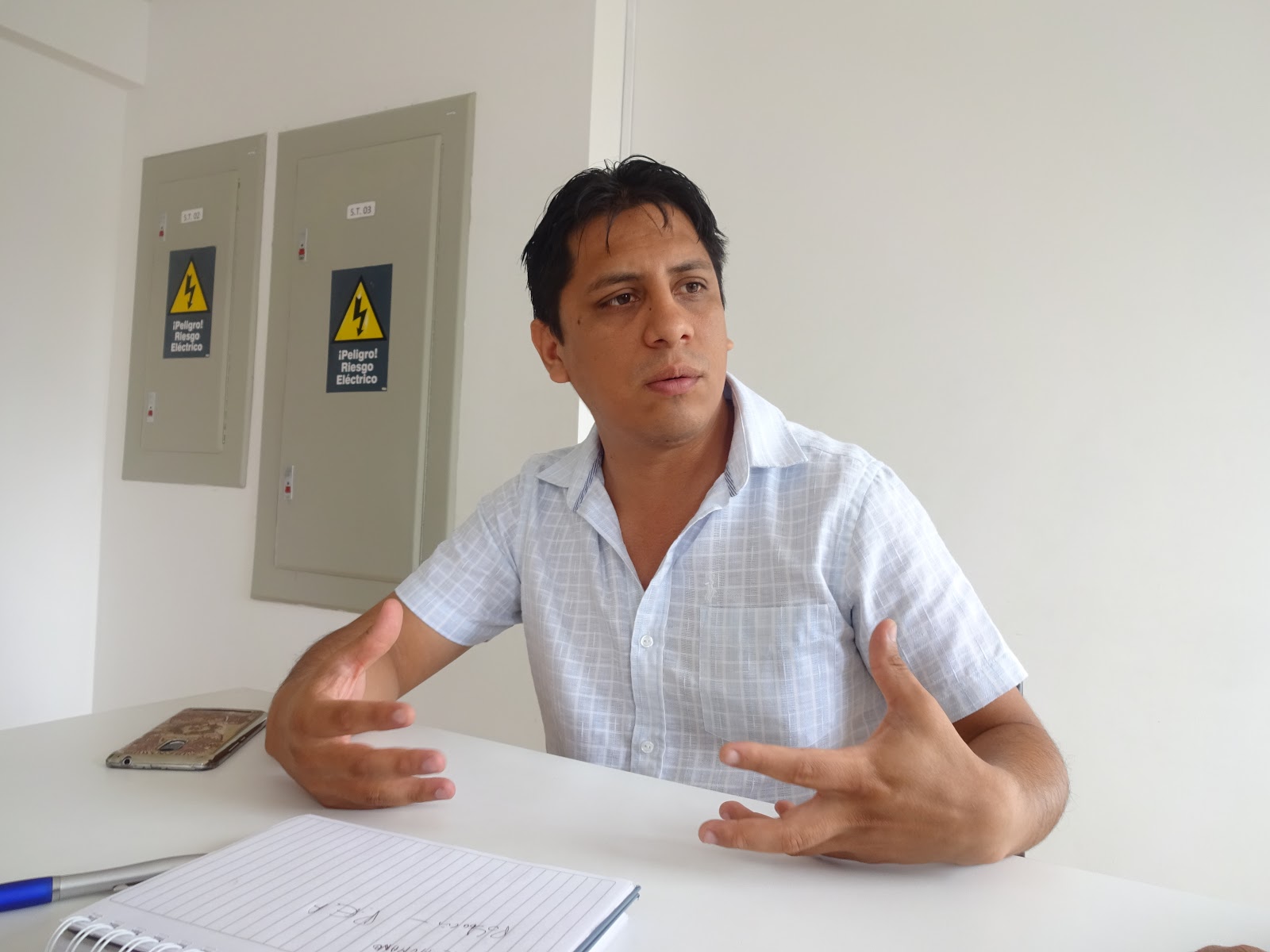 "el reportero vecinal": MALCOLM DURAND: "YO NO LES CREO A LOS POLÍTICOS"