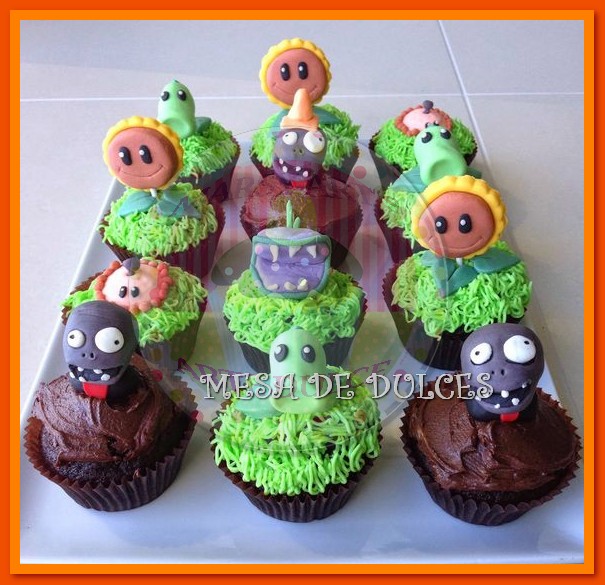 ARTE DULCE: MESA DE DULCES PLANTAS VS ZOMBIES