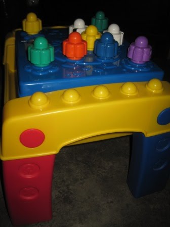 JuaiMurah: Fisher Price Activity Table