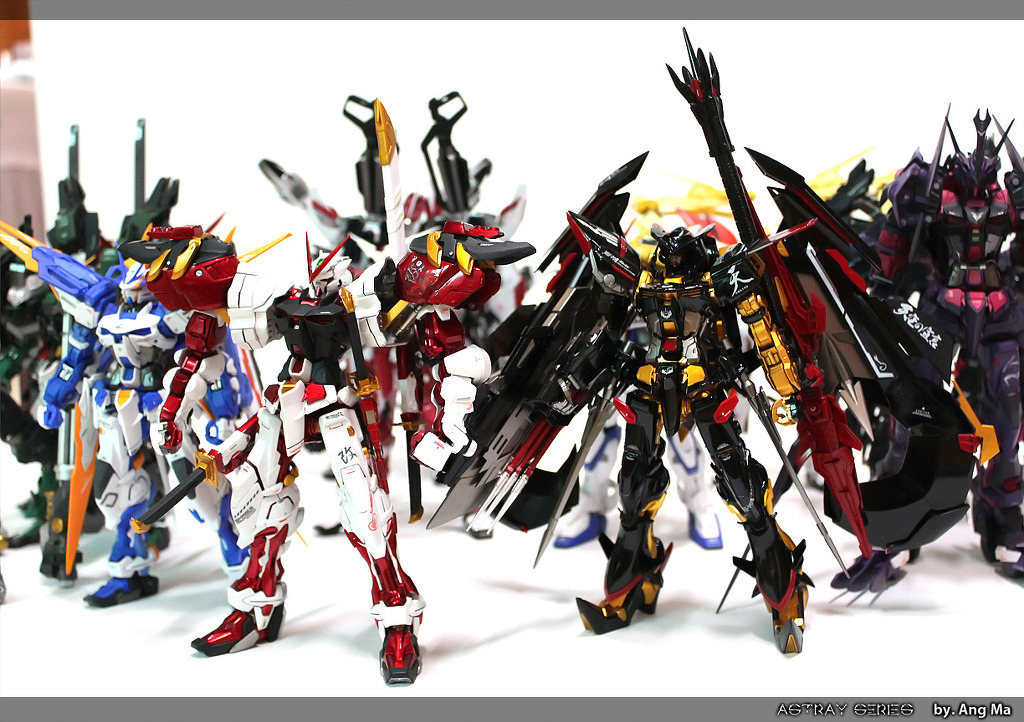 MG 1/100 Gundam Astray Series by Ang Ma Image Gallery