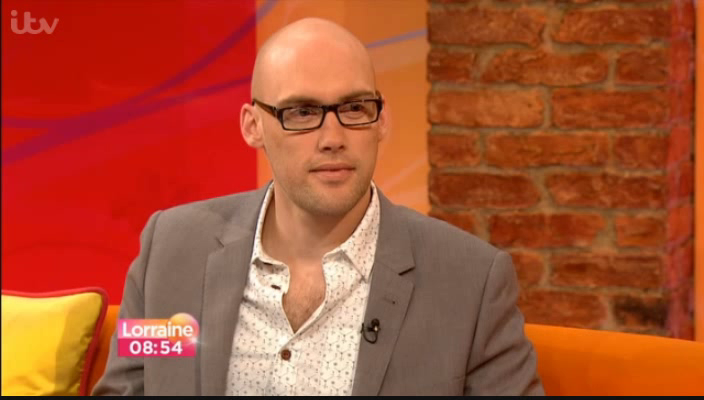 Catch Up With Broadchurch's Joe Sims On Lorraine And What's Cooking