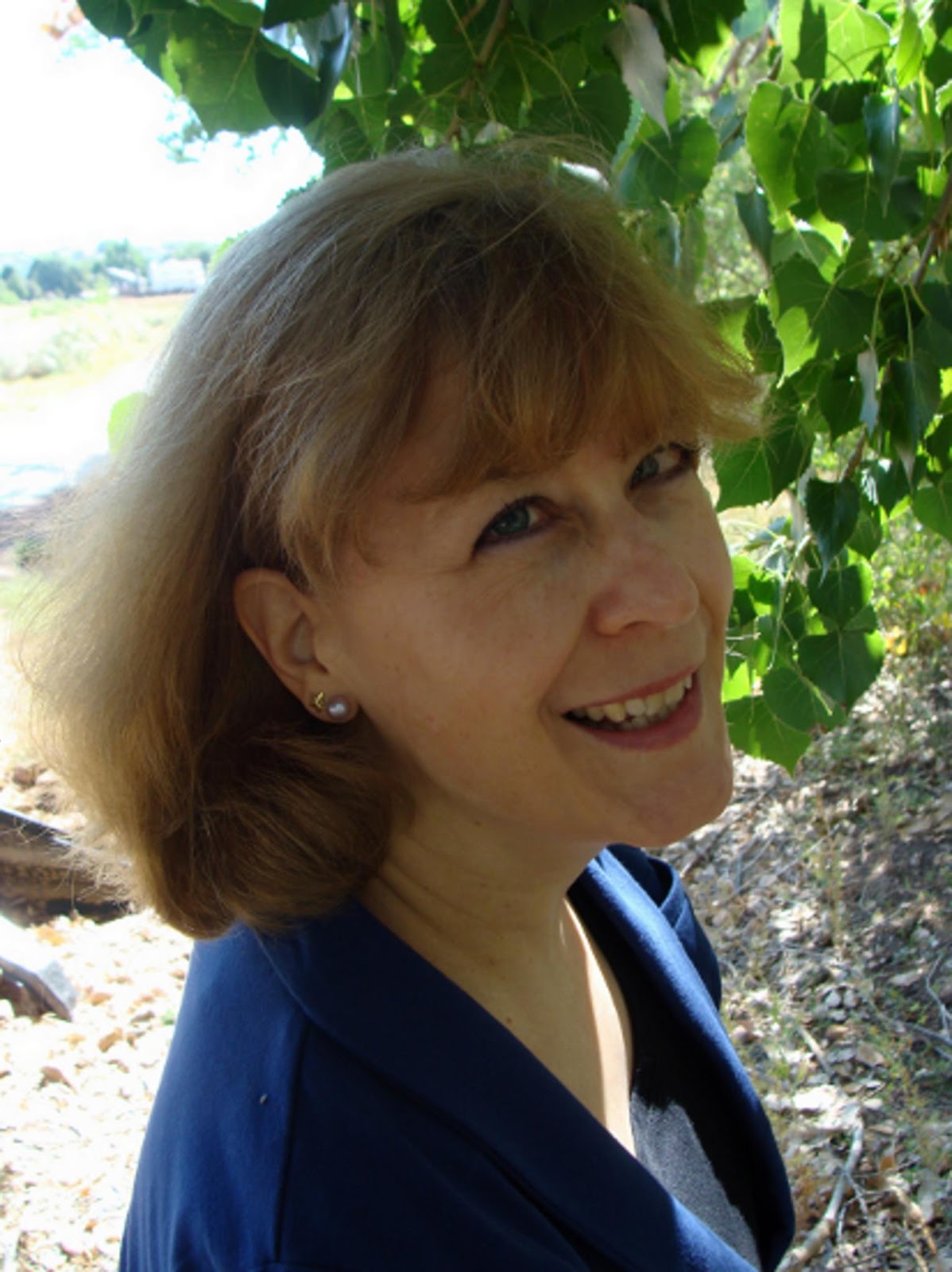 Between the Pages of this Bookish Life: Hidden Gems: R.J. Larson