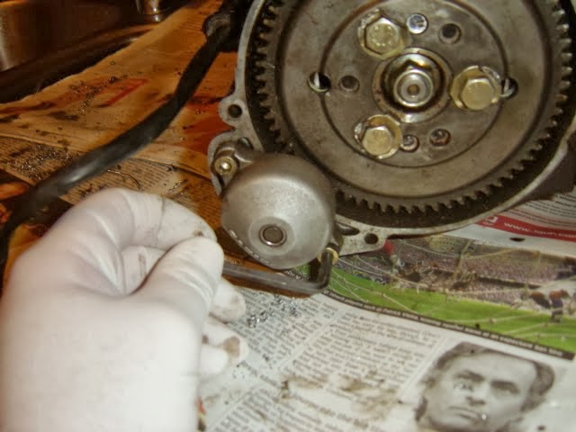 Cagiva Mito 125 Owners Blog : Cagiva Mito 125 How to remove the ...