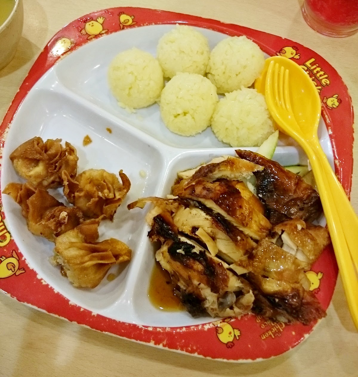 My Life & My Loves ::.: Kids Meal @ The Chicken Rice Shop