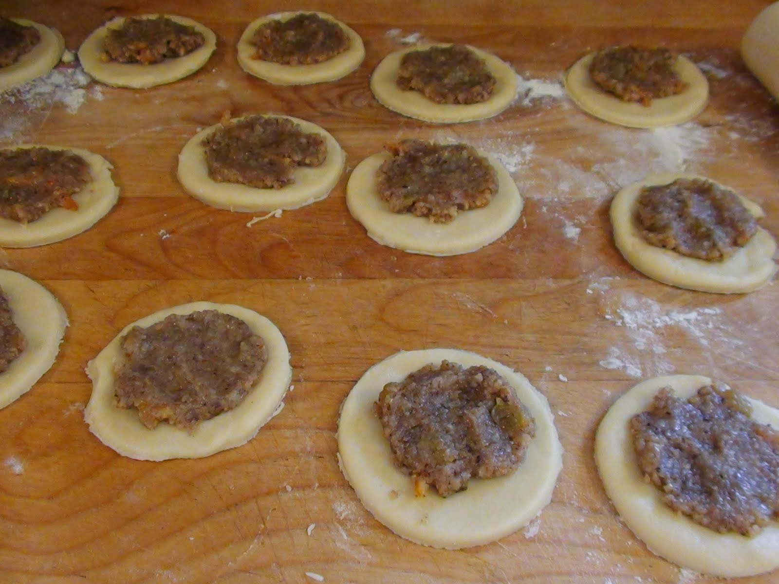 kifli hungarian walnut cookies recipes