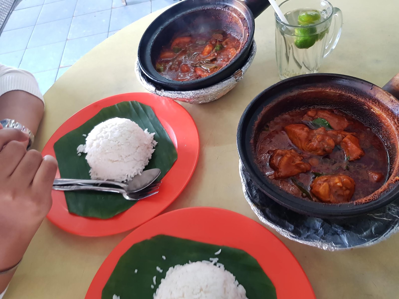 SATTI SORU || CLAY POT RICE || SIZZLNG POT- Jalan Loke Yew, Pudu.
