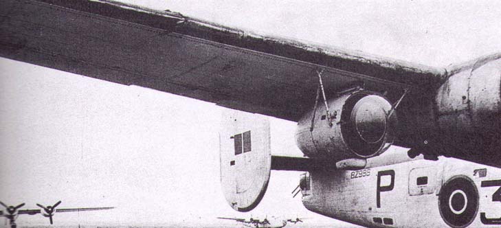 Airplanes in the skies + FAF history: Leigh Light