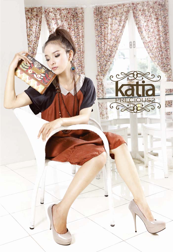 HN COLLECTIONS: KATIA