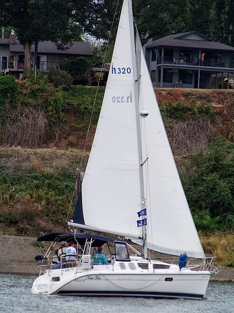 Hunter 320 Sailboat