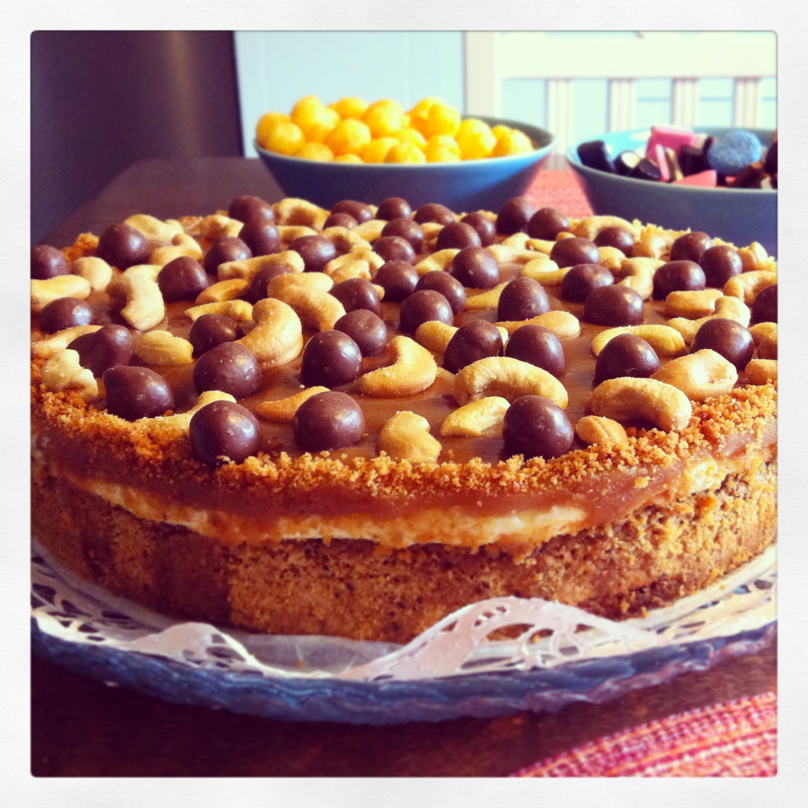 Kylpyankan koti: Minttuinen kinuskikakku (gluteeniton)