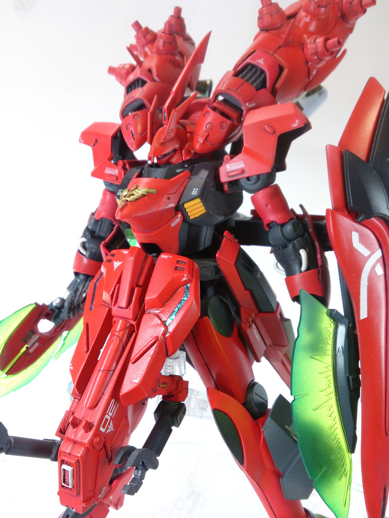 Custom Build: HG 1/144 Miss Nightingale