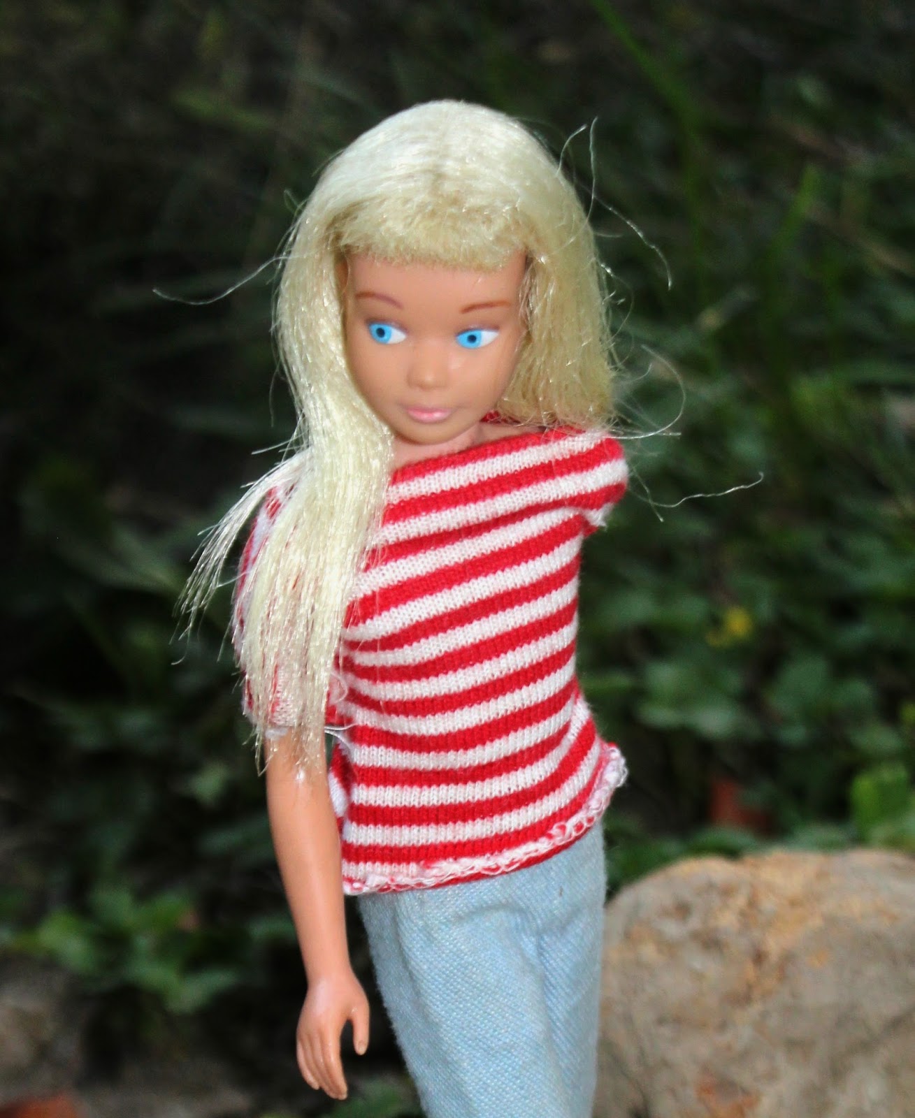 PLANET OF THE DOLLS: Doll-A Day 177: Skipper Saturday: Straight Leg ...