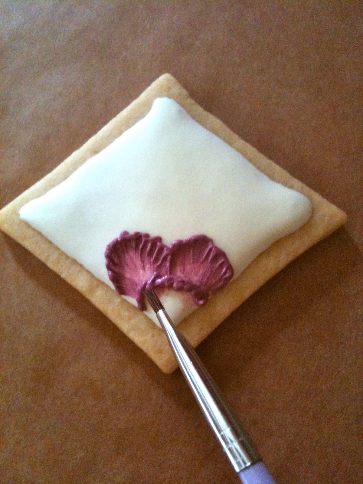 Heidi's Mix: Brushed Embroidery On Cookies