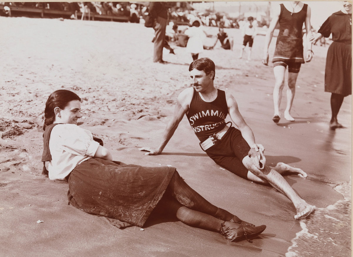 Victorian Bathing Suit Fashion: The Most Cumbersome Swimwear of All ...