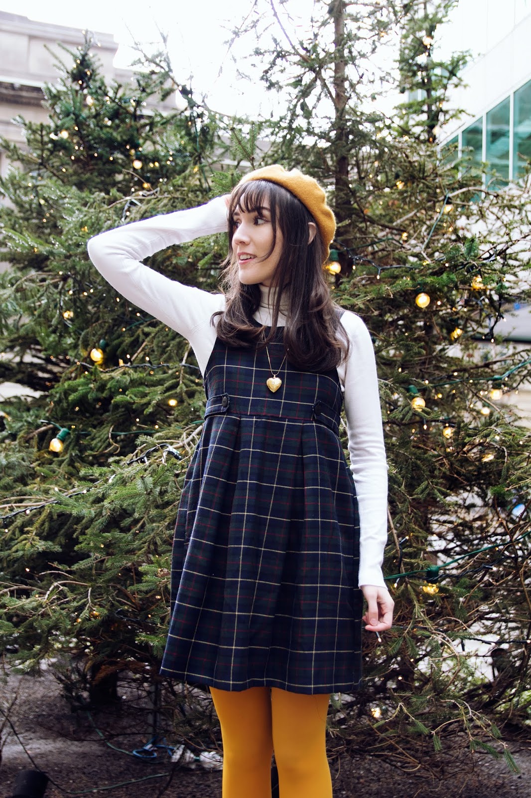 Christmas Lookbook 2018 | Carolina Pinglo