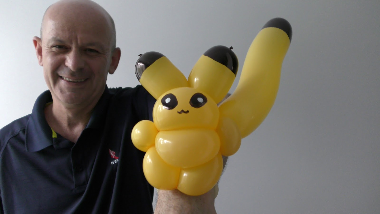 CLASSICAL: Balloon Pokemon Pikachu