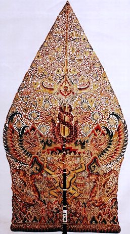 Gunungan atau Kayon ~ Ensiklopedi Wayang Purwa Indonesia