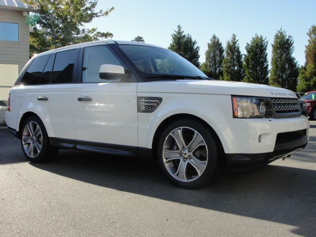 New Cars Photos 13: 2011 Land Rover Range Rover Supercharged