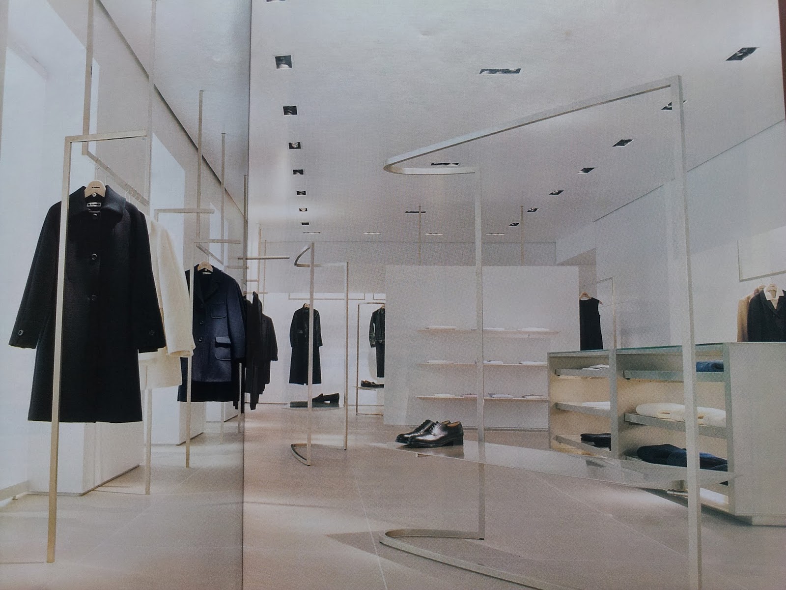 Diseño 6: LOCALES DE INDUMENTARIA: