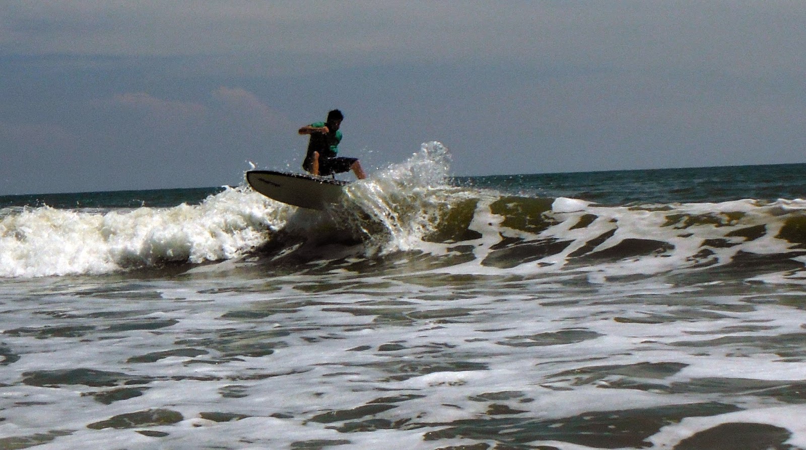 Atlantic Paddle Surfing: Singleton Beach Lunch Session today