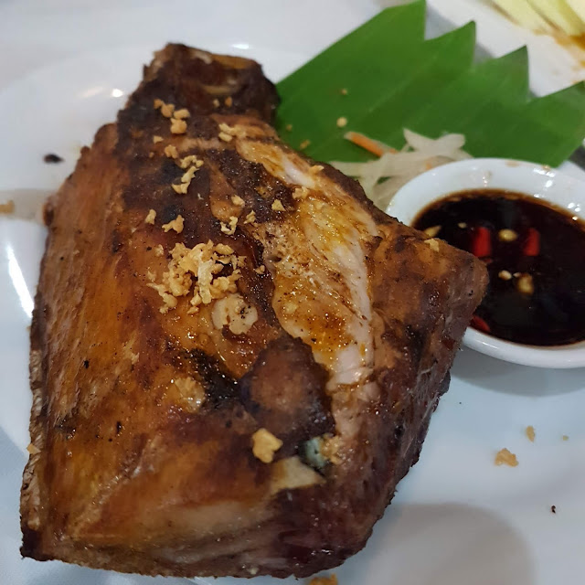 Inihaw na panga ng tuna (grilled yellowfin tuna collar) - It's all ...
