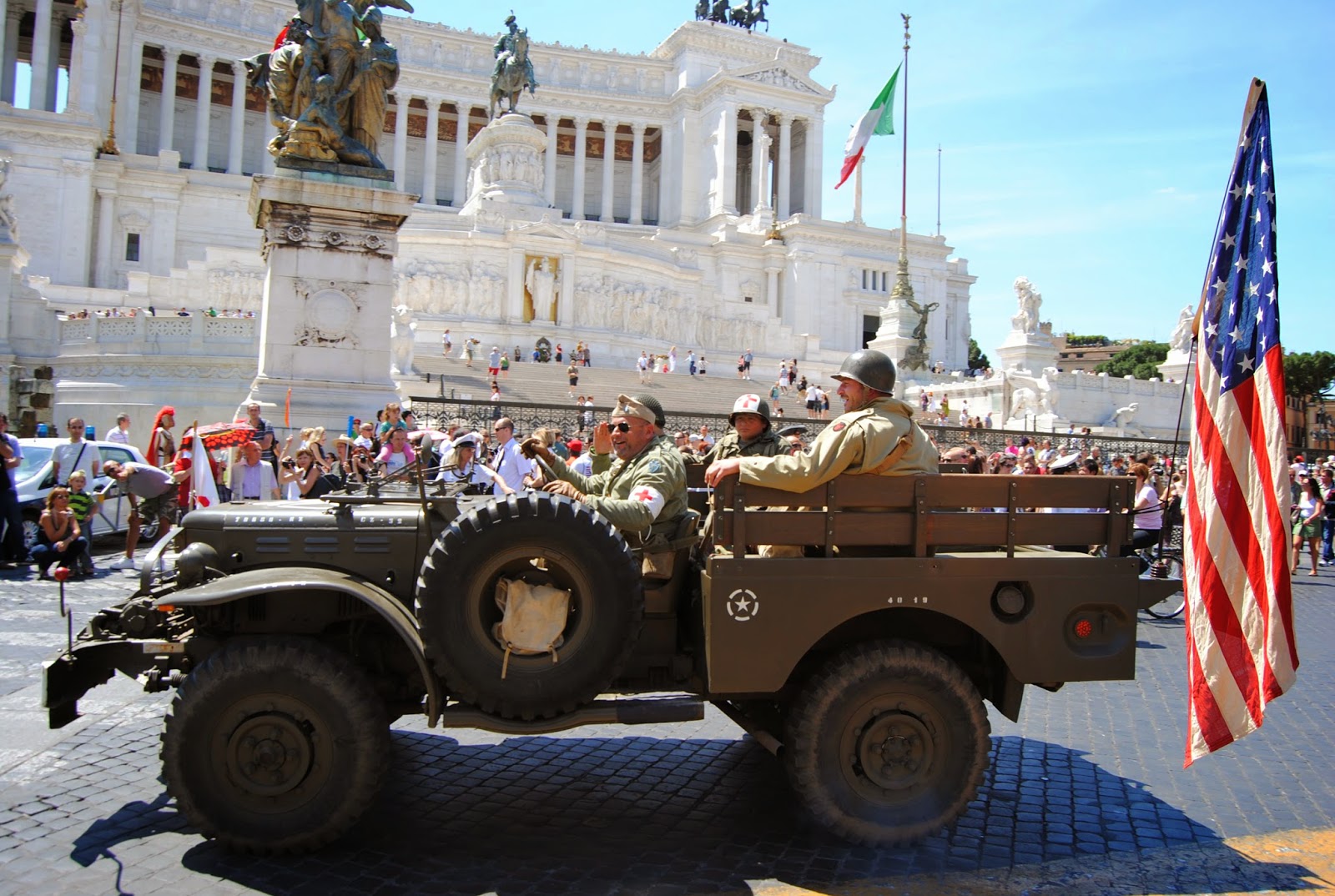 Orbis Catholicus Secundus: June 4, 1944: Liberation of Rome Parade