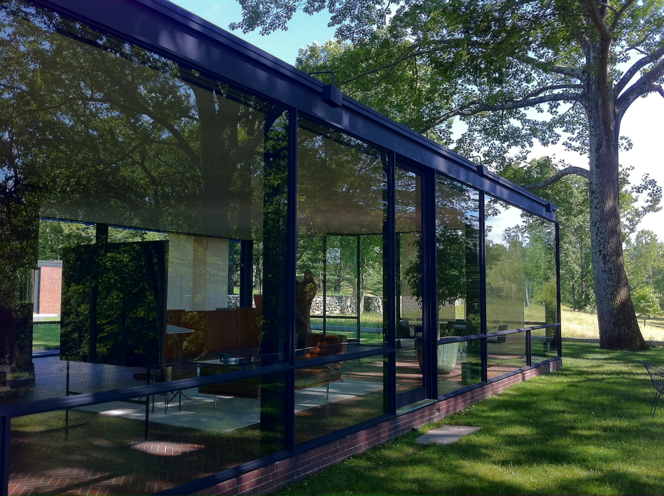 New Home Design: Travel: The Glass House