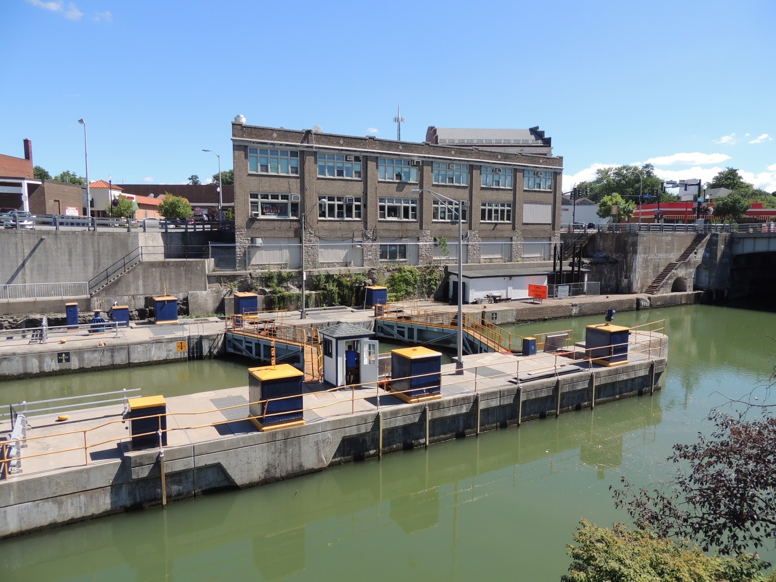 From Camping to Glamping: Niagara Falls USA Side and Lockport Locks