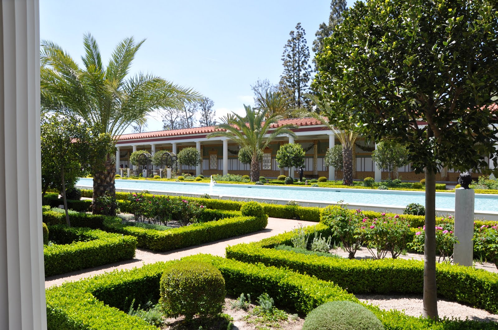 Malibu, California – April 22, 2001 – Getty Villa – Public Art and ...