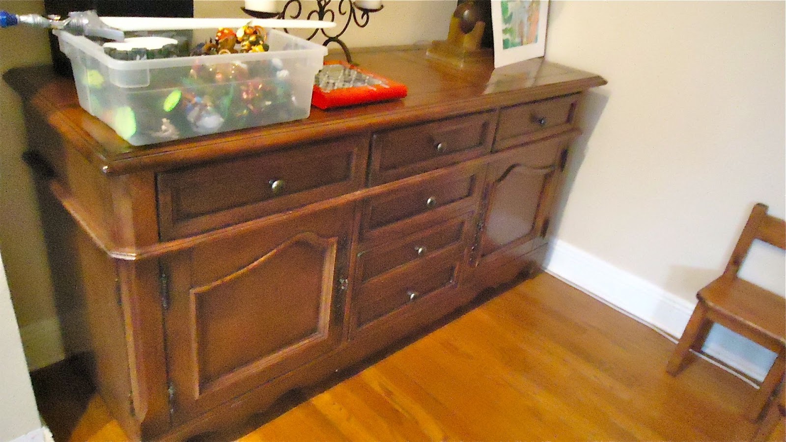 * T h e * V i s u a l * V a m p *: Interior Design Case Study ...