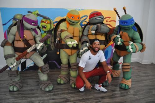 NickALive!: Two Chicago Artists Chosen In Tie Decision To Design Winner ...