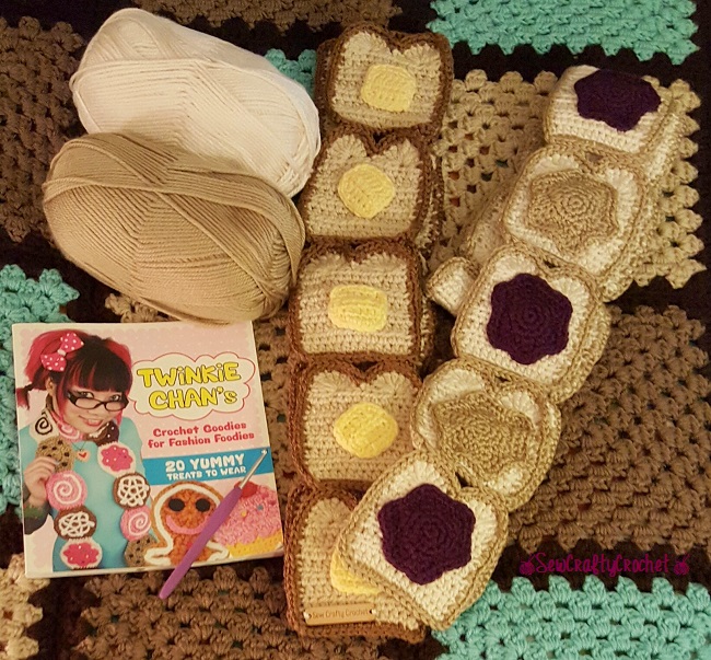 Crochet PB&J Scarf - Sew Crafty Crochet